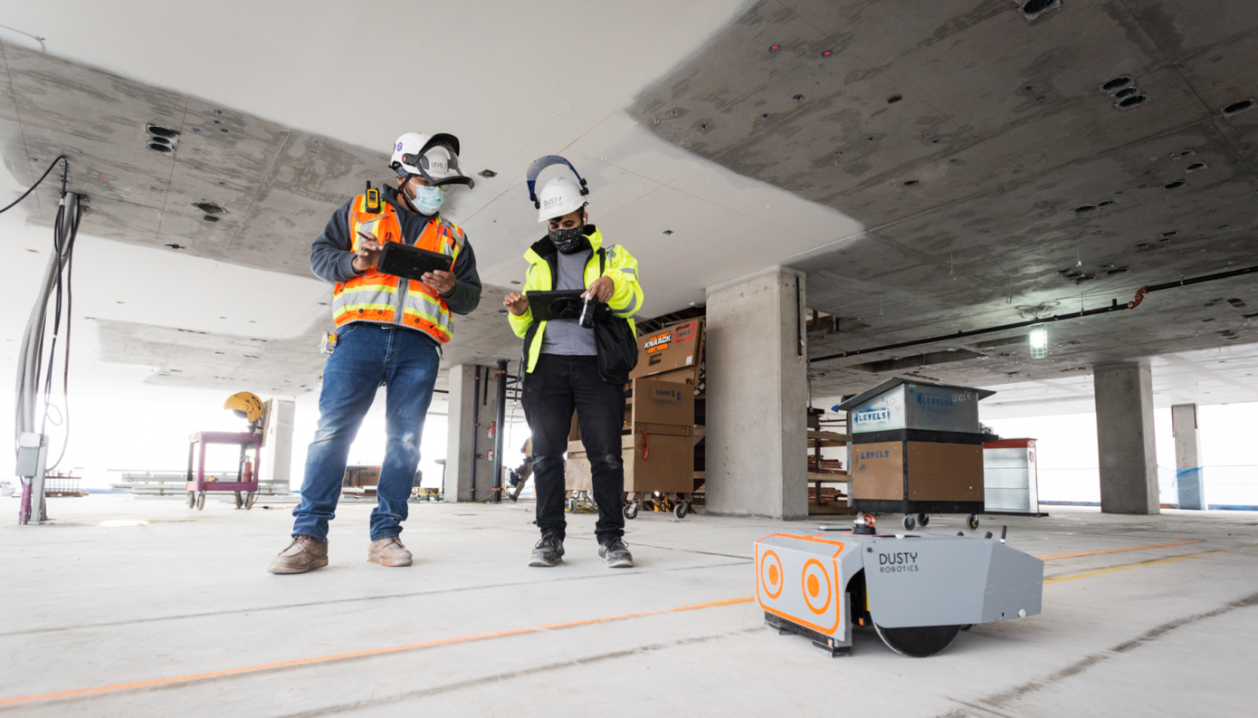 建設現場の床に図面をプリントする自動走行ロボットを開発する「Dusty Robotics」 | TechCrunch Japan Archive