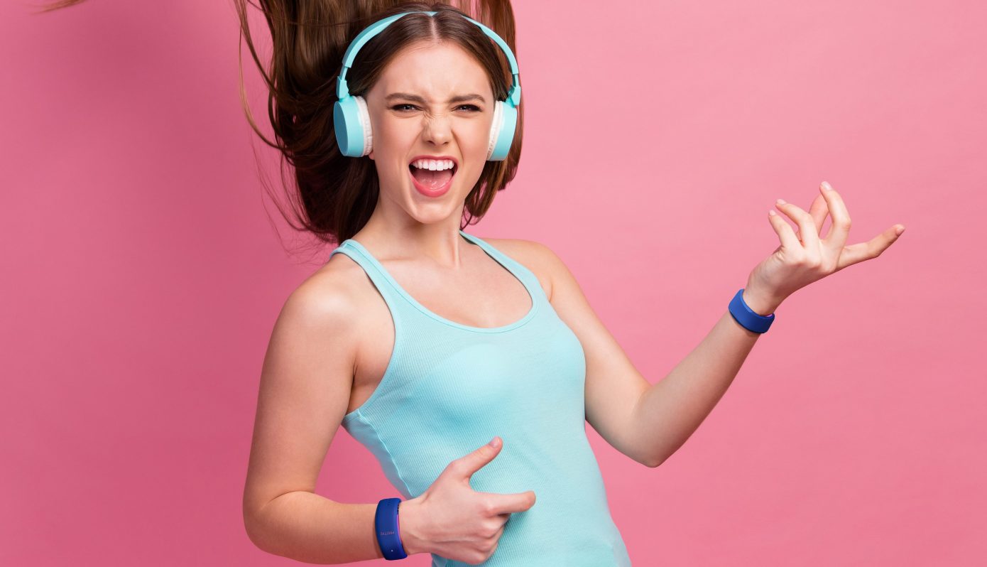 手首に着けて音楽を奏でるウェアラブル「テルミン」のMicticが約2.8億円調達 | TechCrunch Japan Archive