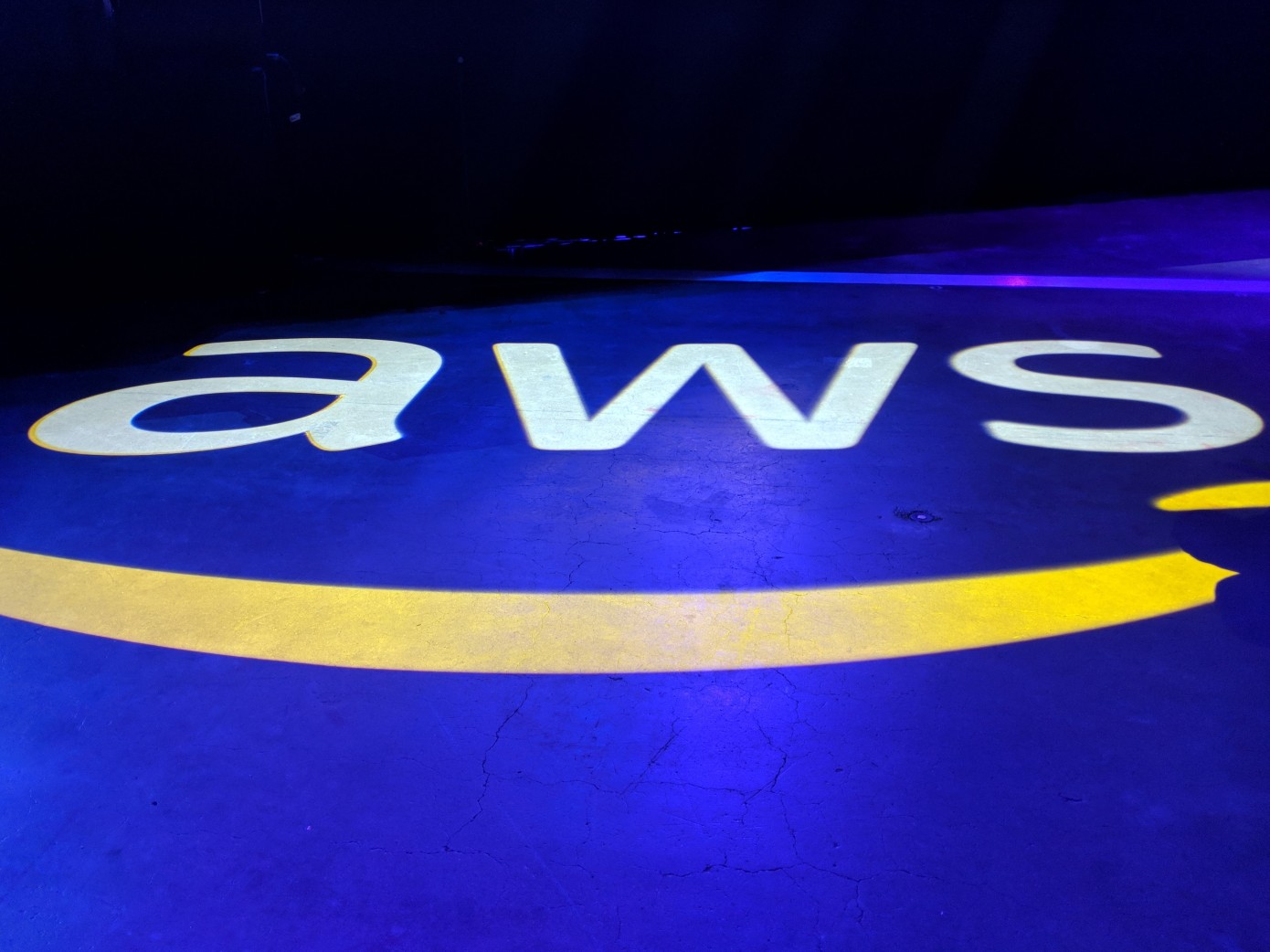 AWSが自動車業界向けの新サービス「AWS FleetWise」と「AWS Automotive」を発表 | TechCrunch Japan ...