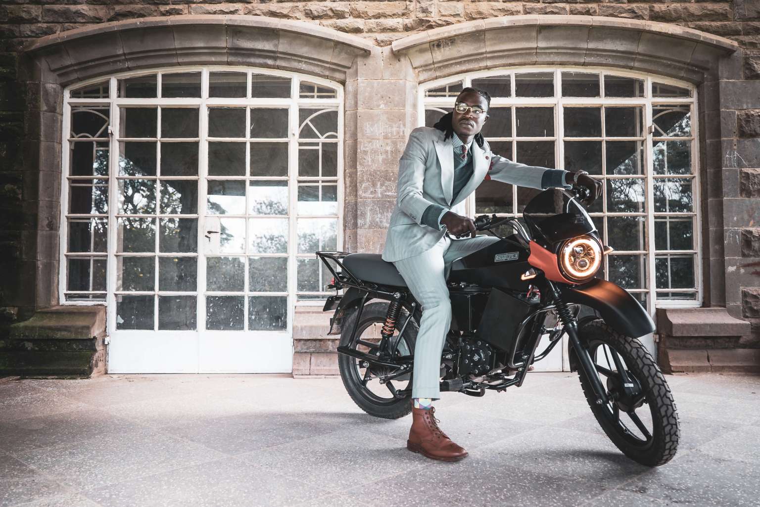 スウェーデンとケニアの企業Opibusが初の大型EVバスのテスト開始、2023年の現地展開開始を目指す | TechCrunch Japan ...