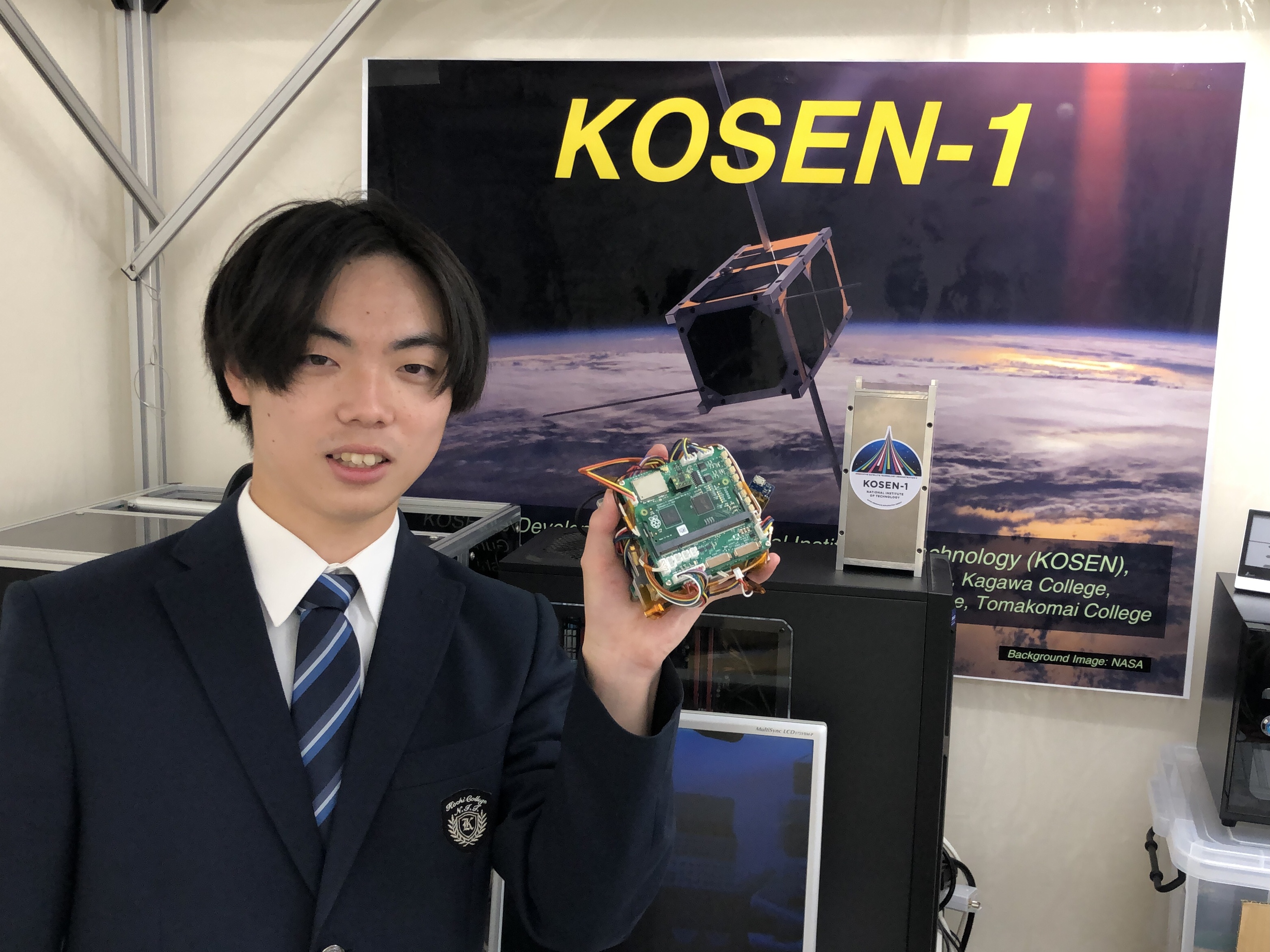 高専10校が共同開発した人工衛星「KOSEN-1」で初の宇宙技術実証に成功、Raspberry Pi CM1を衛星の心臓部に採用 | TechCrunch Japan Archive